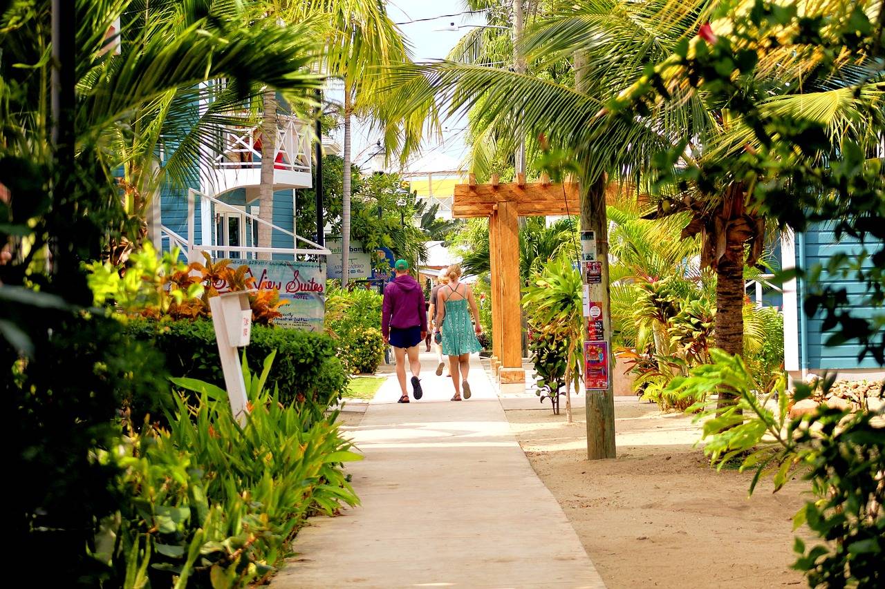 19 Amazing Things to Do in Placencia, Belize - Complete Travel Guide