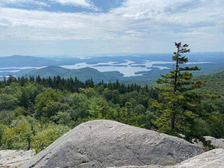 15 Best New England Summer Vacation Spots and Getaways