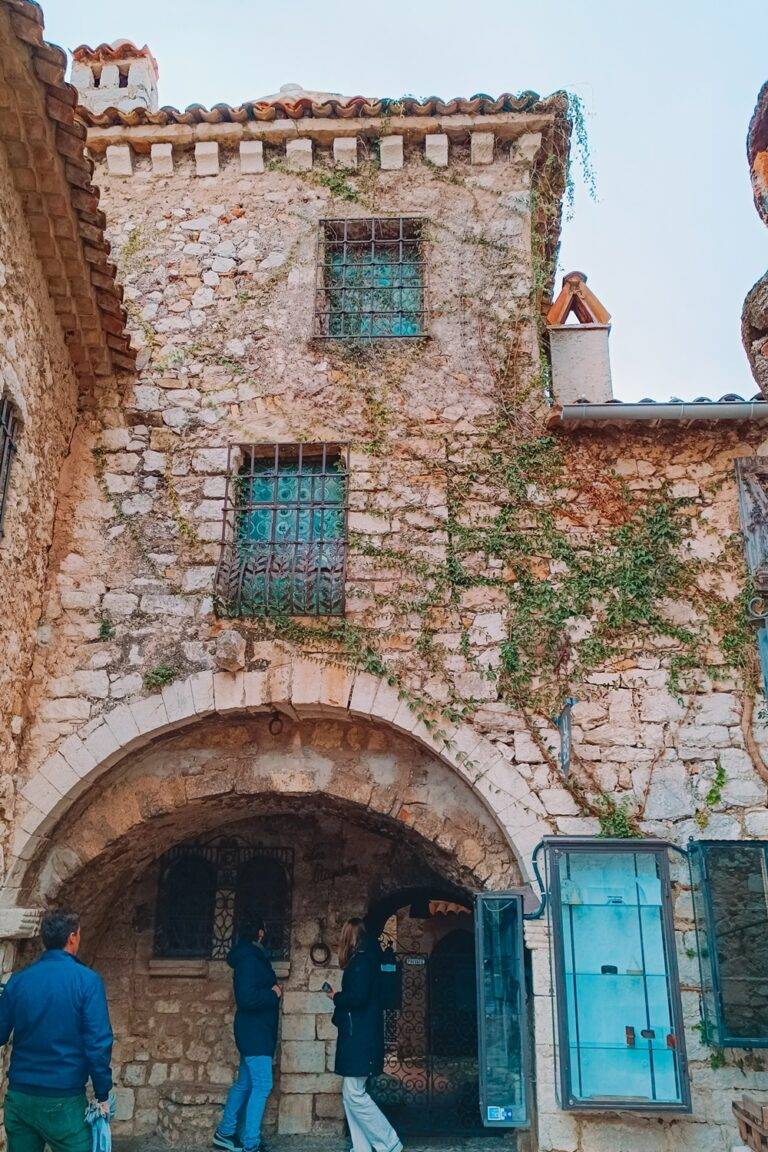 Èze Travel Guide: Best Things to Do in the French Riviera’s Most ...