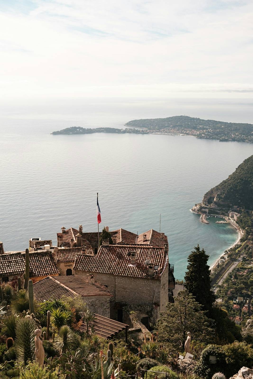 Èze Travel Guide: Best Things to Do in the French Riviera’s Most ...