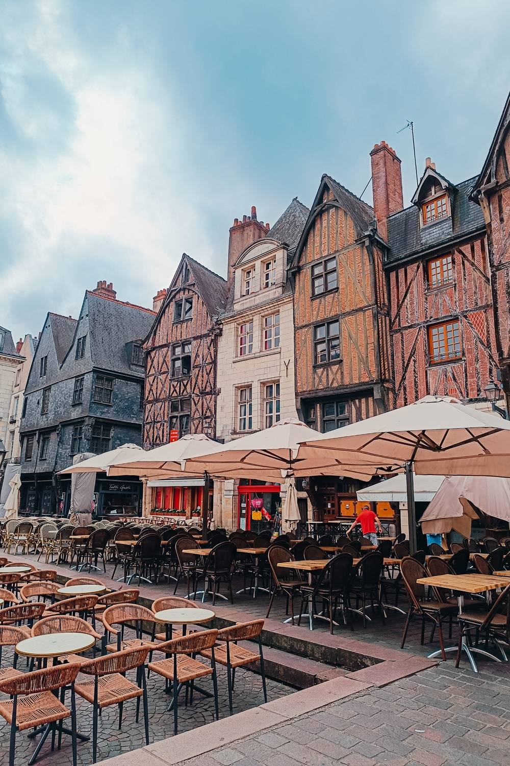 Top Things to Do in the Loire Valley, France (Beyond the Famous Châteaux!)